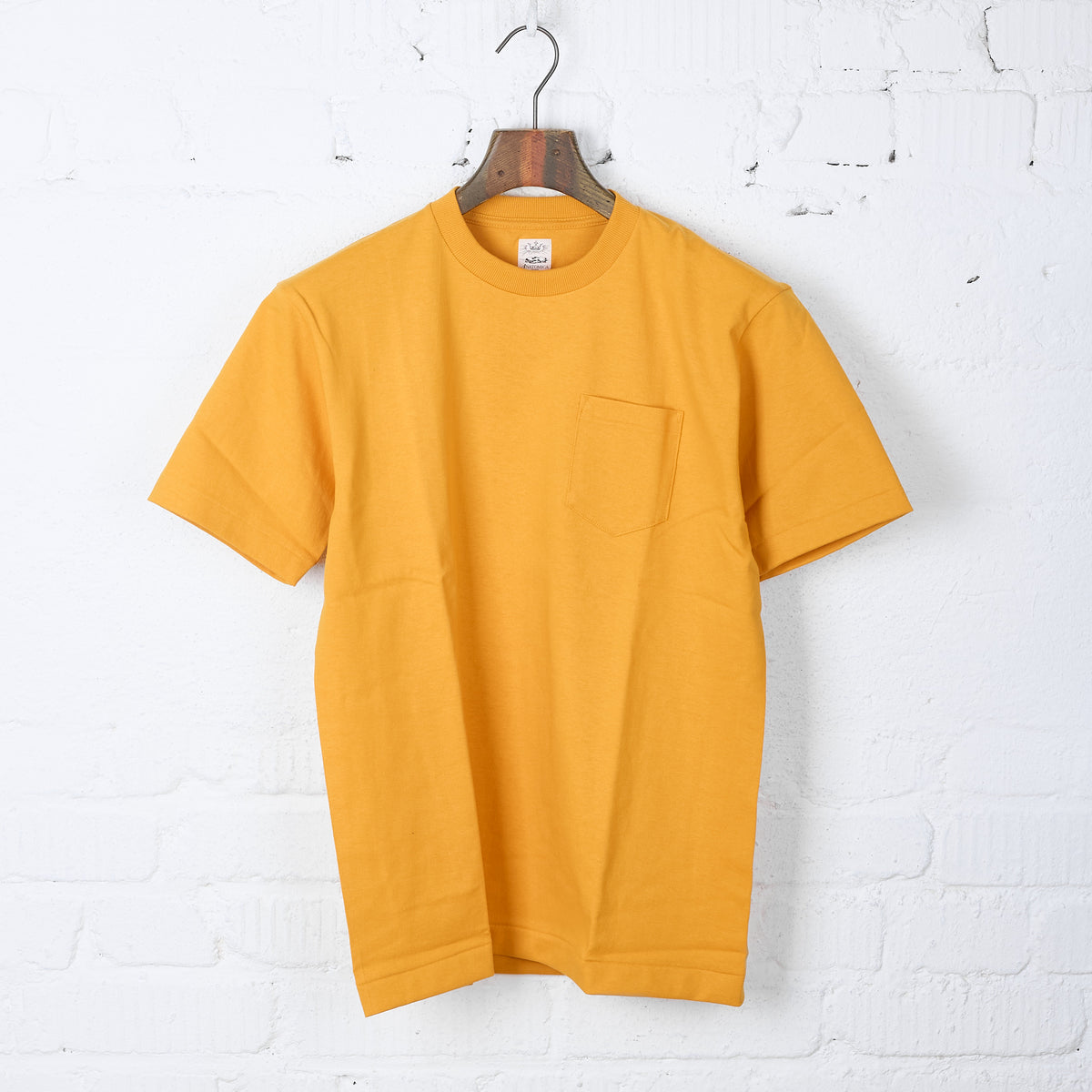 anatomica | pocket tee - gold – stuf|f-official
