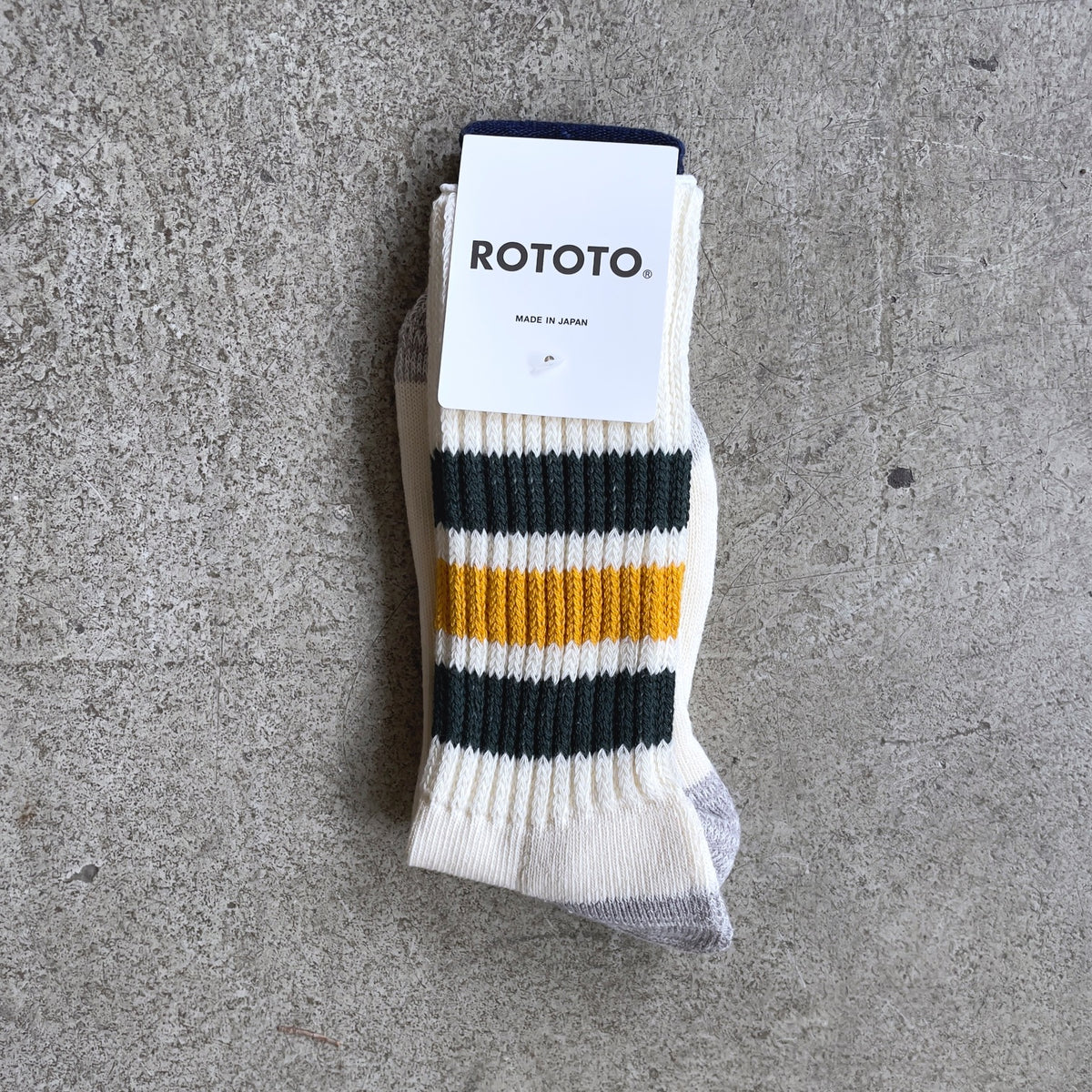 rototo | r1255 coarse ribbed old school crew socks - d.green / yellow ...