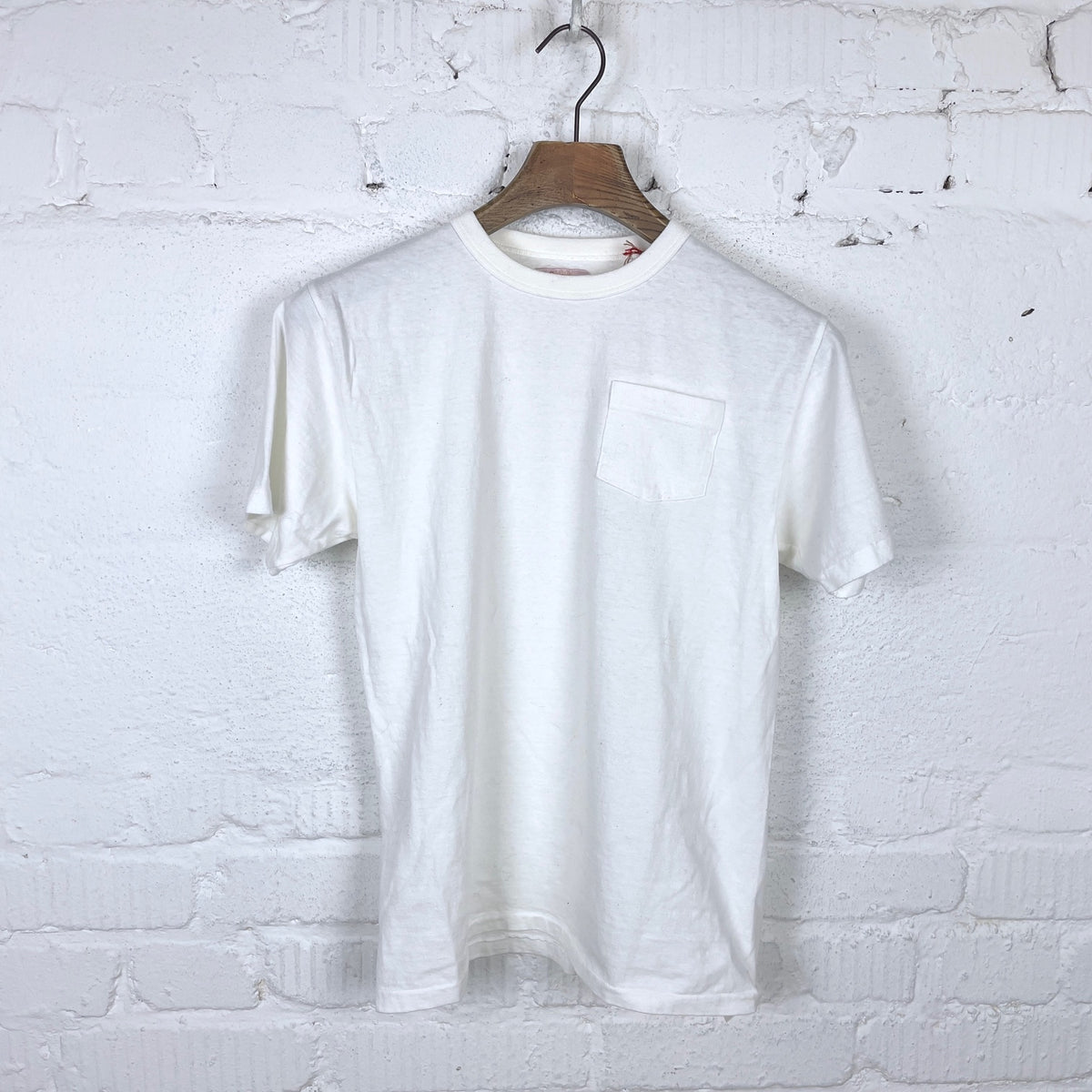 makaha s/s t-shirt - off-white | sunray sportswear | made in japan ...